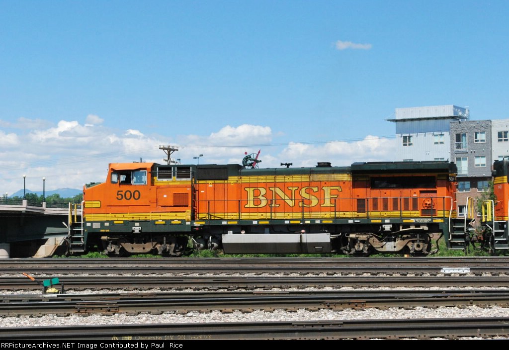 BNSF 500
